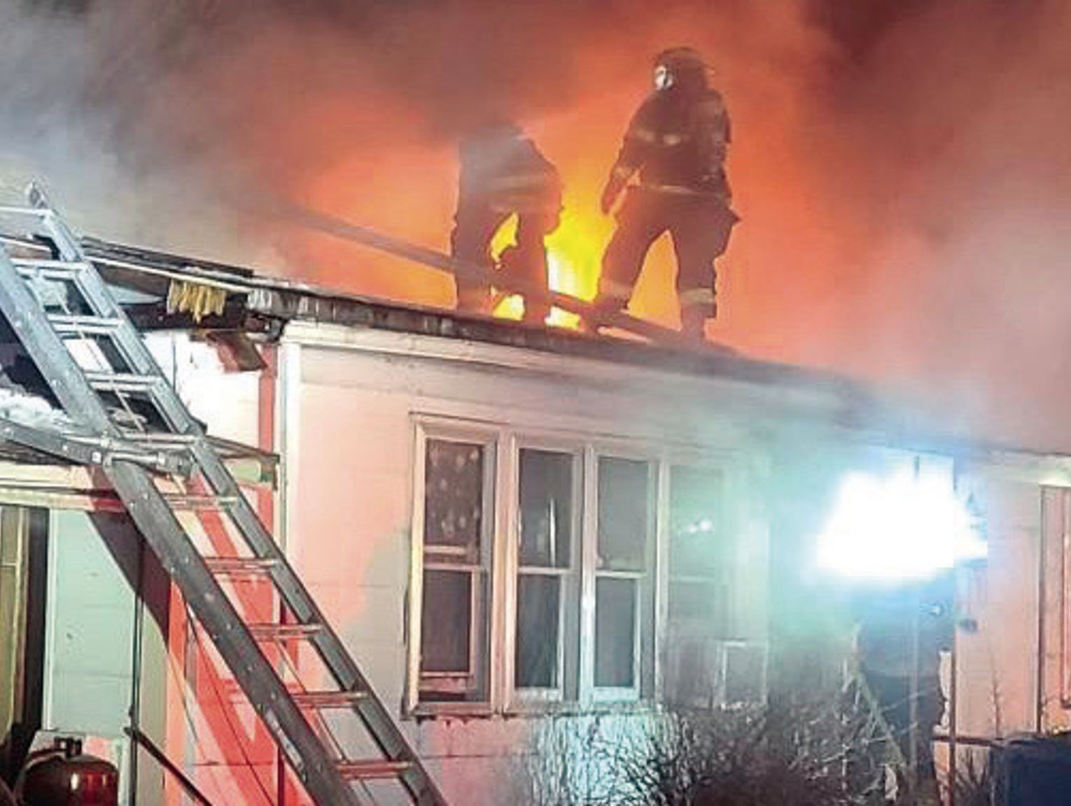 Eureka Fire Displaced Family Of Three